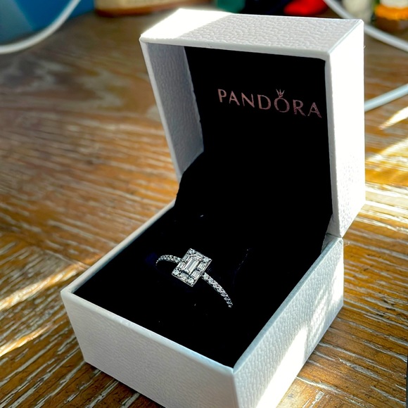 Pandora | Jewelry | Pandora Sterling Silver Emeraldbaguettes Ring ...